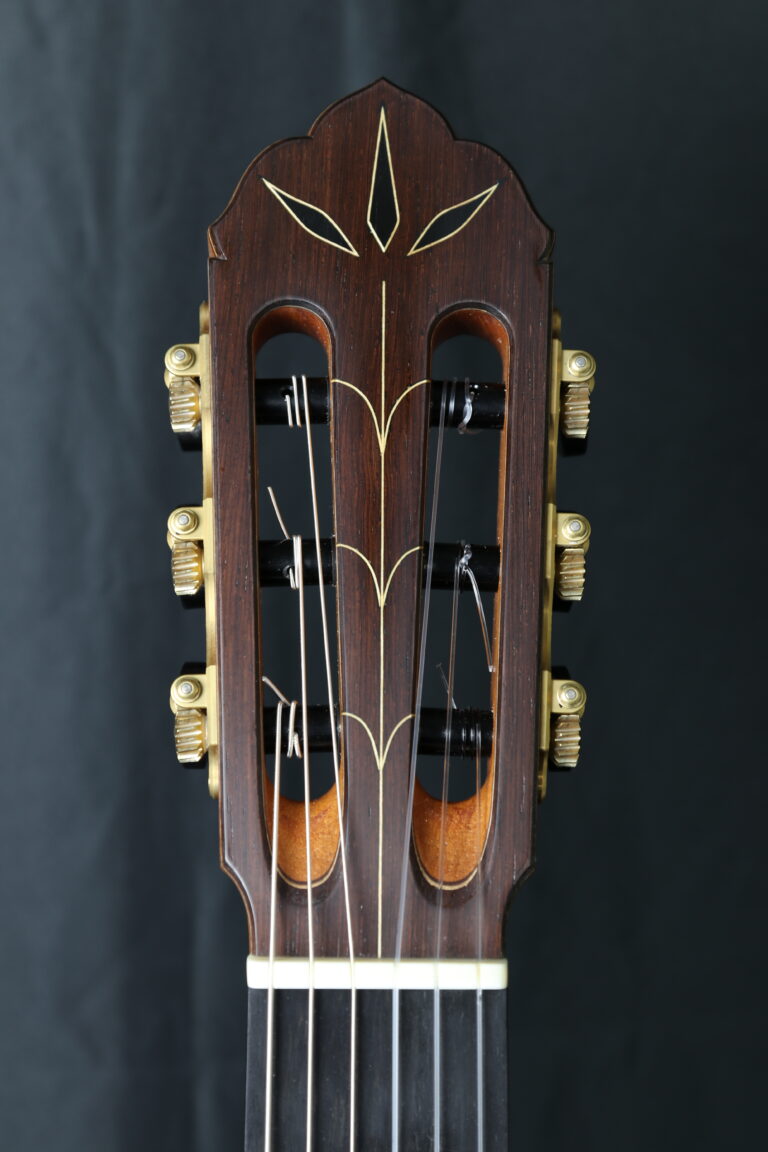 君島聡 | GUITAR MAKERS JAPAN